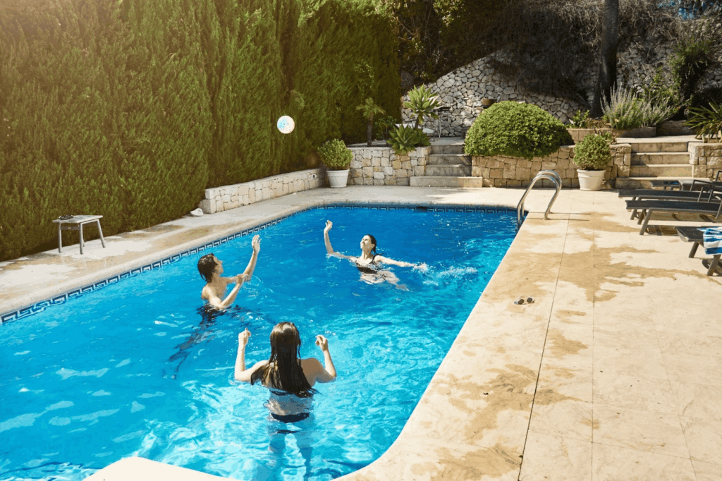 Finding the Best Pool Designers Near Me | Aroona Pools and Spas